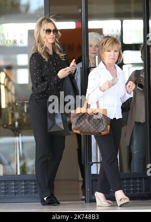 Molly Sims takes her mother shopping at Barneys New York in Beverly ...