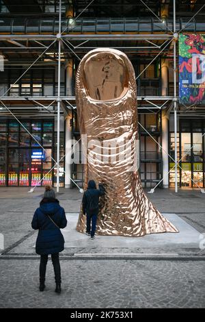 Paris welcomes the Marseillais artist, Cesar for a first retrospective ...