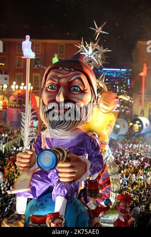 A view of floats during the Nice carnival 2018 Stock Photo - Alamy