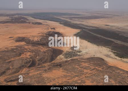 Aerial view in Timbuktu region, May 6, 2019 Stock Photo - Alamy