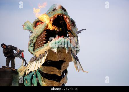 Giant Dragon (Cheval Dragon Long Ma) by La Machine, Calais, France ...