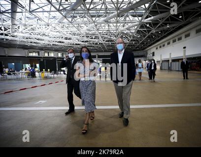 Prince Albert II of Monaco, center, arrives at the Palacio de Lopez to ...