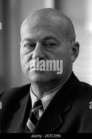 Arthur Rothstein, American photographer, visits Editorial Abril ...