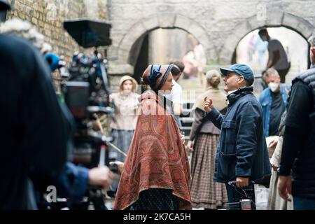 THE WONDER, from left: Florence Pugh, Kila Lord Cassidy, 2022. ph ...