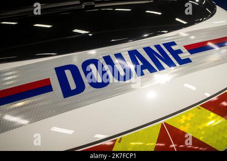 ©Michael Bunel / Le Pictorium/MAXPPP - Illustration douane. Salon ...
