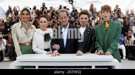 Actor Rebecca Hall poses during the photo-call for the FX's "The Beauty ...