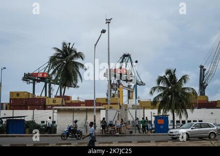 TOGO, Lome, port, PORT AUTONOME de LOMÉ (PAL), Container Terminal and ...