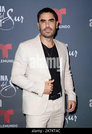 MIAMI, FL-OCT 17: Lincoln Palomeque attends The Reina del Sur 3 ...