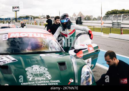 BURET Timothé, K-Worx, Porsche 718 Cayman GT4 RS Clubsport, CAMPBELL ...