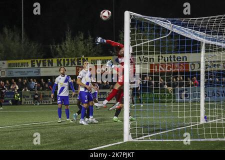 HOEK, 18-10-2022 ,Sportpark Denoek TOTO KNVB cup, Dutch football ...