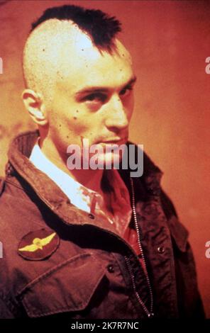TAXI DRIVER 1976 Columbia Pictures film with Robert De Niro Stock Photo ...