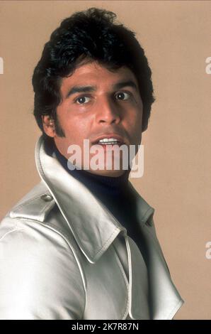 Erik Estrada Television: Chips (1977) Characters: Officer Francis ...