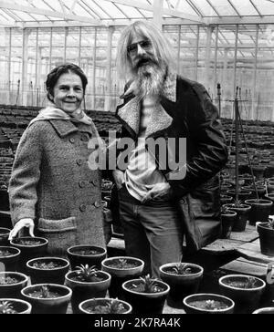 Hal Ashby Director. On the set of "8 Millions Ways to Die", 1986, USA ...