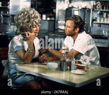 HAMMERSMITH IS OUT, Beau Bridges, Elizabeth Taylor, 1972 Stock Photo ...