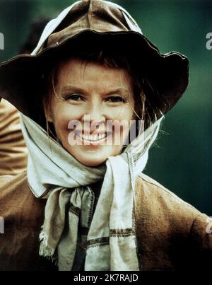 ROOSTER COGBURN, Katharine Hepburn, 1975 Stock Photo - Alamy
