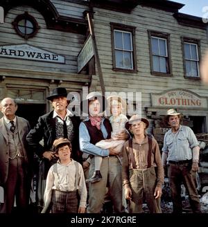 THE APPLE DUMPLING GANG, Bill Bixby, Stacy Manning, Brad Savage, Clay O ...