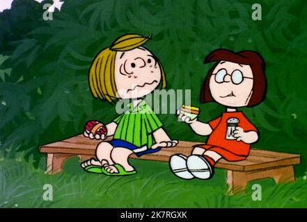 IT'S THE EASTER BEAGLE, CHARLIE BROWN, Peppermint Patty, Marcie, 1974 ...