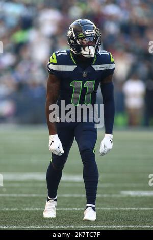 Seattle Seahawks wide receiver Marquise Goodwin (11) against the New ...