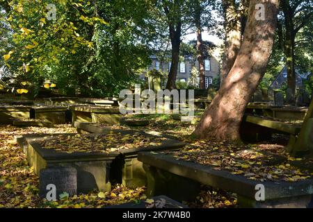 Autumn colours, in sunshine, Haworth Parsonage graveyard, West ...
