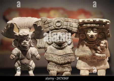 Aztec Art - Beautiful Aztec Stone Figurines Stock Photo - Alamy