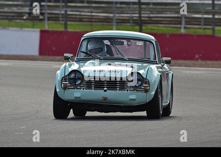 Steve Chapman, Triumph TR4, Mintex Classic K, a series of one hour races for pre-1966 GT and ...