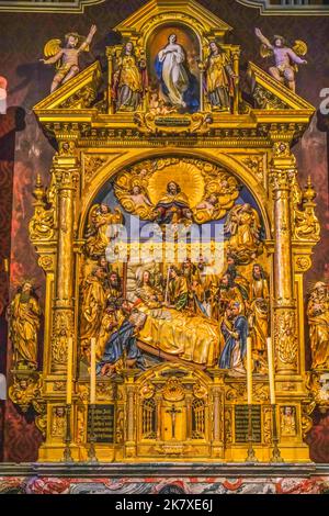 Colorful Virgin Mary's Death Wooden Statue Altarpiece Leodegar Leger ...