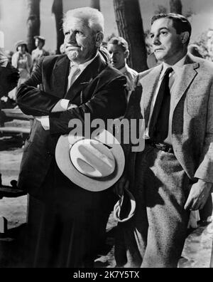 INHERIT THE WIND, Spencer Tracy, Gene Kelly, Fredric March (far right ...