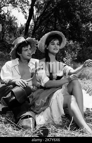 Claudia Cardinale and Jean-Paul Belmondo / Cartouche 1962 directed by ...