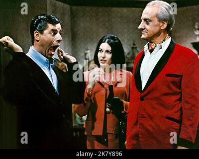 THE PATSY (1964) JERRY LEWIS, INA BALIN PTSY 004FOH Stock Photo - Alamy