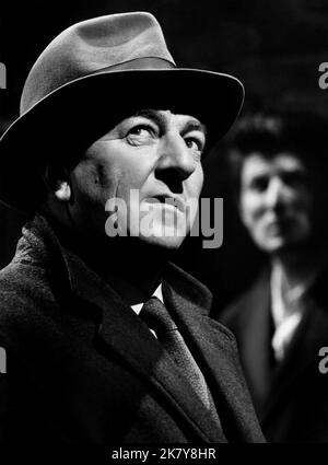 MAIGRET (TV) (1960-1963) RUPERT DAVIES, MAIG 001 MOVIESTORE COLLECTION ...