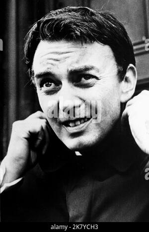 DIXON OF DOCK GREEN BBC TV series with Jack Warner as Sgt George Dixon ...