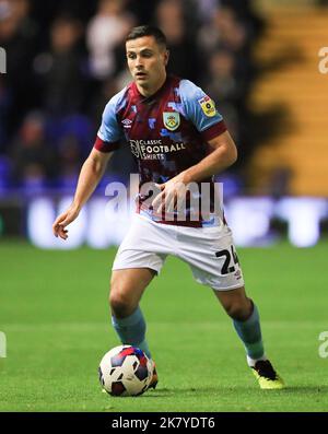 Burnley's Josh Cullen during the Sky Bet Championship match at the ...