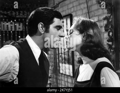 Sandy Dennis & Anthony Newley Film: Sweet November (USA 1968 ...