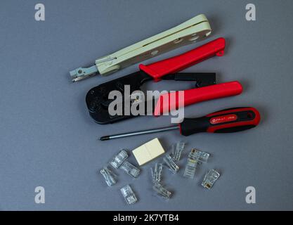 Hand crimp tool for crimping of the round terminals and small heap of ...