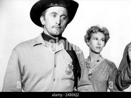Virginia Mayo & Kirk Douglas Film Along The Great Divide (USA 1951 ...