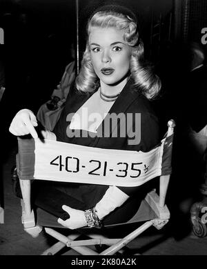 HELL ON FRISCO BAY, from left, Paul Stewart, Edward G. Robinson, Fay ...