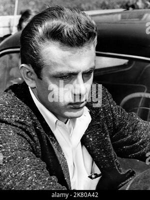 REBEL WITHOUT A CAUSE COPYRIGHT: WARNER BROS JAMES DEAN , left Date ...