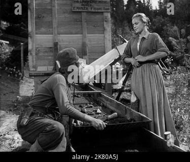 THE HANGING TREE, Maria Schell, Karl Malden, 1959 Stock Photo - Alamy