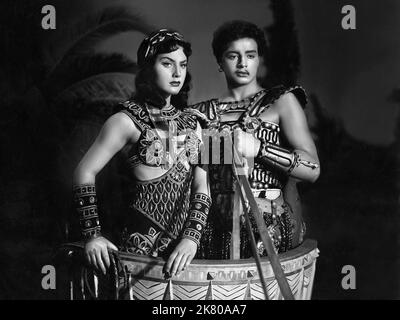 LEONORA RUFFO, GINO LEURINI, THE QUEEN OF SHEBA, 1952 Stock Photo - Alamy