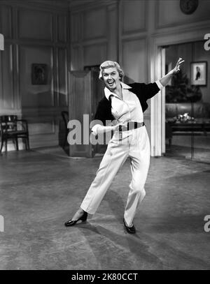 LULLABY OF BROADWAY USA 1951 David Butler Melinda Howard (DORIS DAY ...
