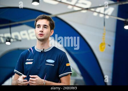 Service Park ,Pierre-Louis LOUBET Vincent LANDAIS , M-SPORT FORD WORLD ...