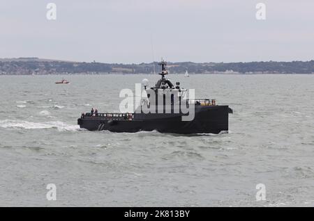 The NavyX trials platform XV PATRICK BLACKETT enters the Naval Base for ...