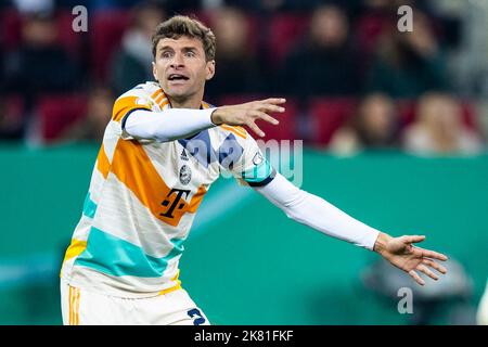 Augsburg, Germany. 19th Oct, 2022. Soccer: DFB Cup, FC Augsburg ...