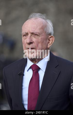 Robert Hayward, Baron Hayward (Conservative peer, former MP) talking to ...