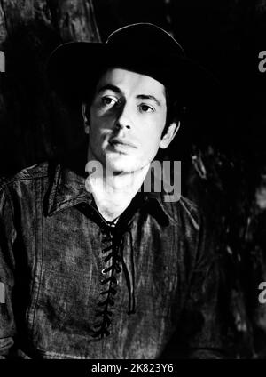 ROSEANNA McCOY, Farley Granger, 1949 Stock Photo - Alamy