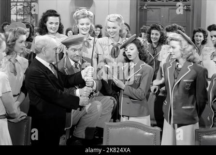 JEAN PORTER, RED SKELTON, BATHING BEAUTY, 1944 Stock Photo - Alamy
