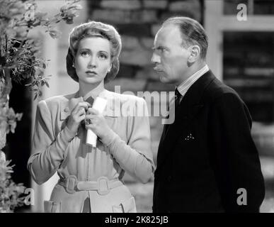 Ann Sothern & Jonathan Hale Film: Dulcy (USA 1940) Characters: Dulcy ...