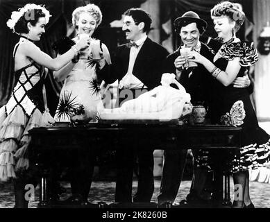 GROUCHO MARX, CHICO MARX, GO WEST, 1940 Stock Photo - Alamy