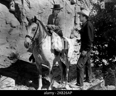 VERONICA LAKE, JOEL MCCREA, RAMROD, 1947 Stock Photo - Alamy