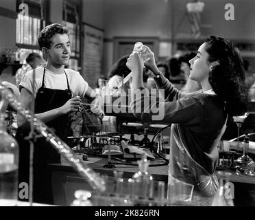 CYNTHIA 1947 MGM film with Elizabeth Taylor Stock Photo - Alamy